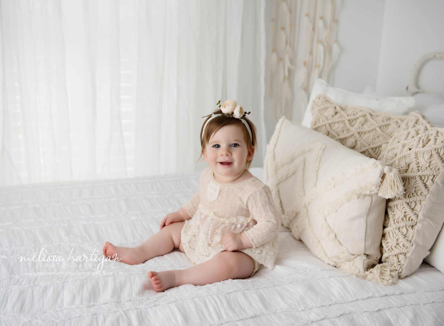 Mae One Year Cake Smash – Baby Photography West Hartford